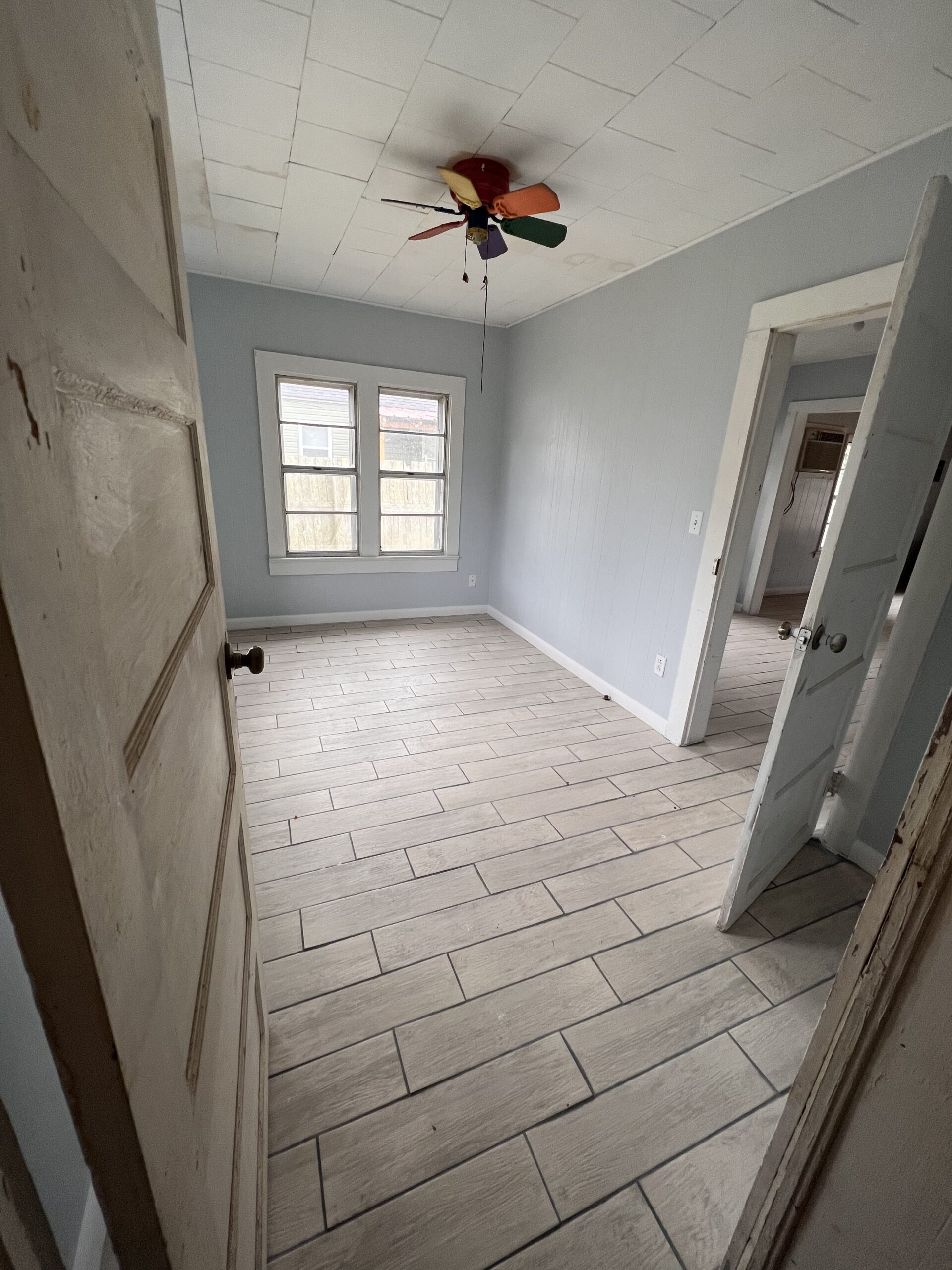 room1 | Moore and Co. Rental